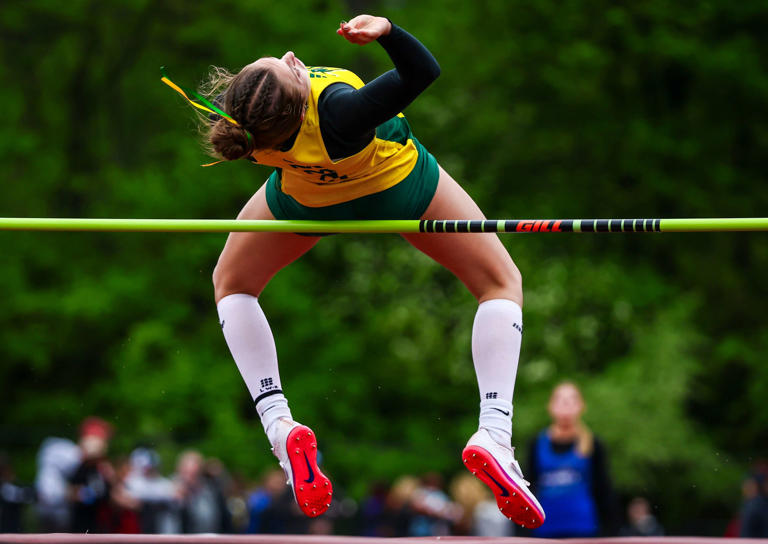 Colonial League track and field notebook: Southern Lehigh girls vault ...