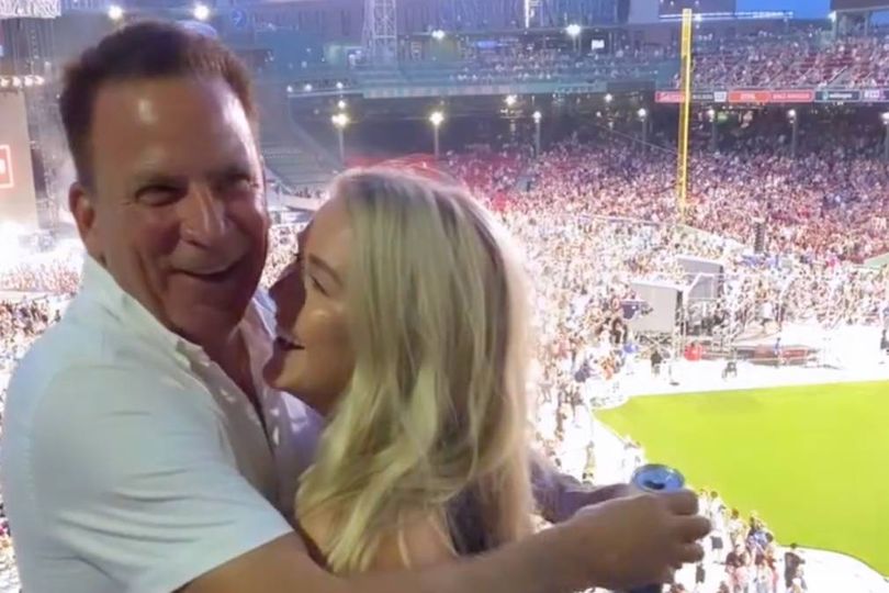 Karoline Leavitt faces new backlash over 'weird' 32-year age gap with ...