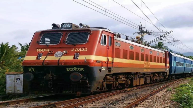 18 trains cancelled due to track-doubling work on Samastipur–Darbhanga ...