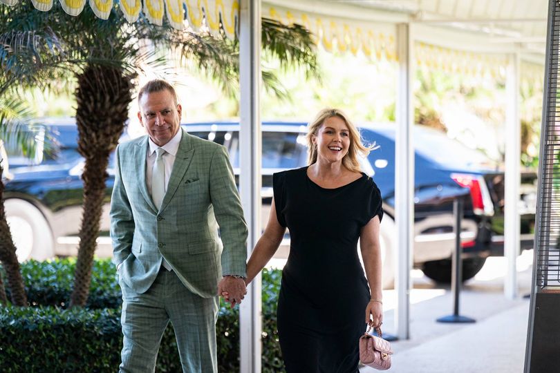Karoline Leavitt faces new backlash over 'weird' 32-year age gap with ...
