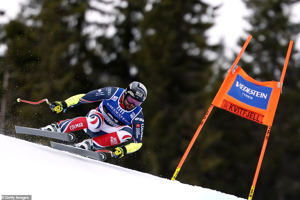 Lindsey Vonn sparks romance rumors with French skier