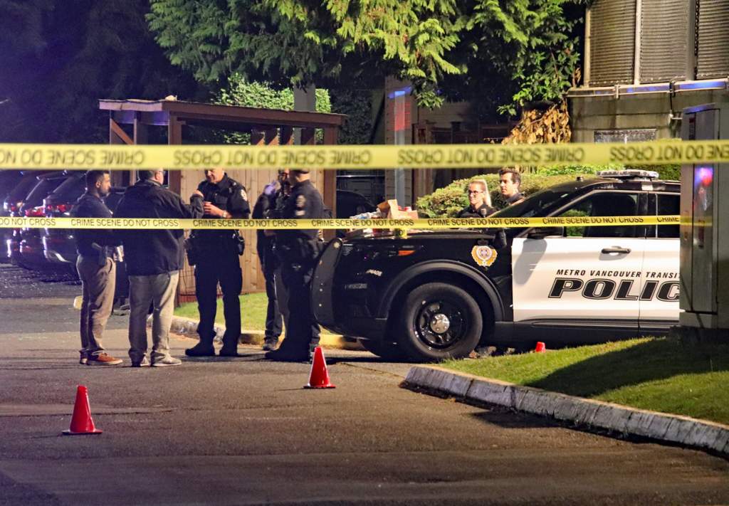 Surrey mayor criticizes disbanding of gang unit after teen double homicide