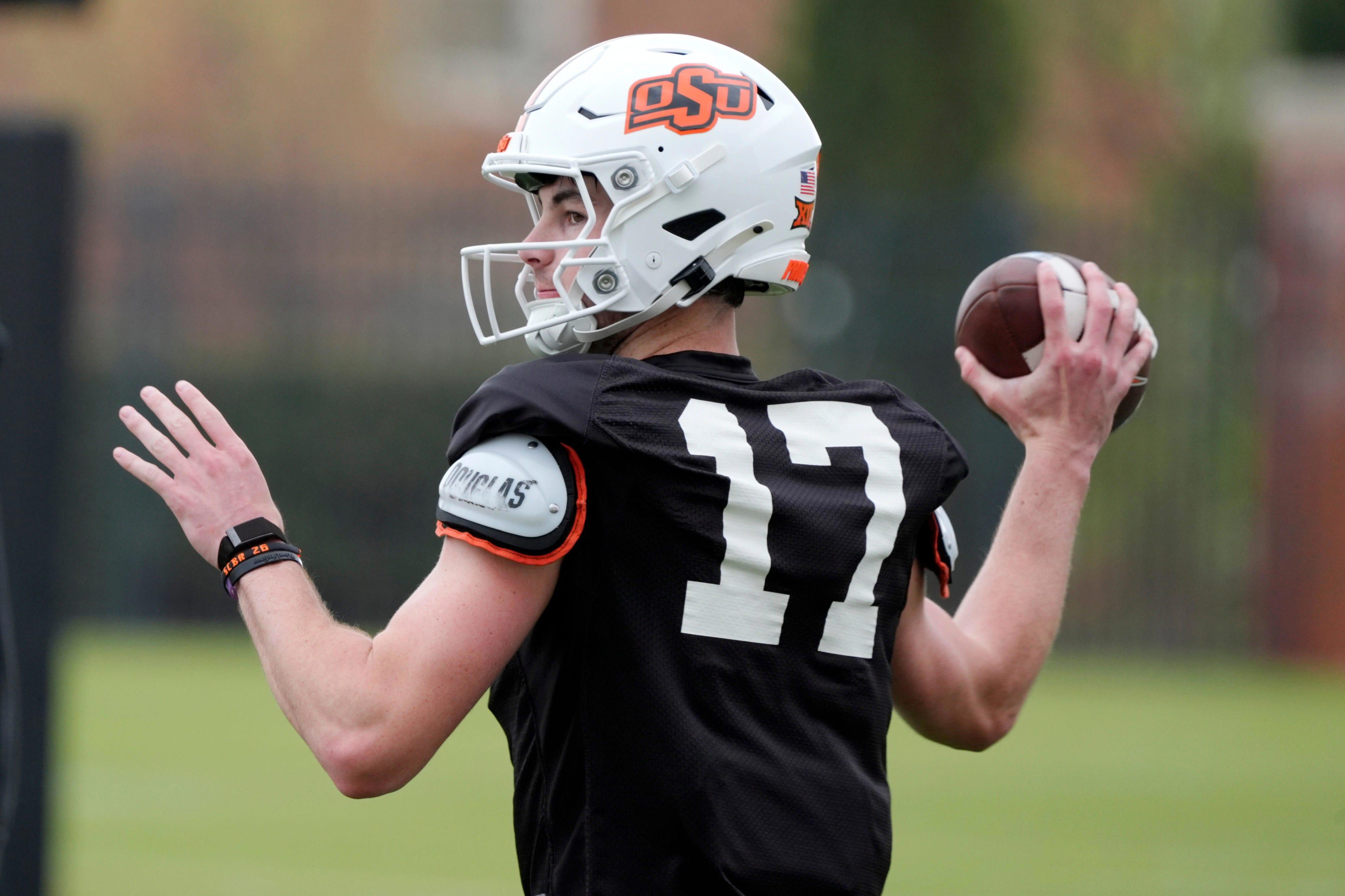 Steelers select dynamic QB in early 2027 NFL mock draft