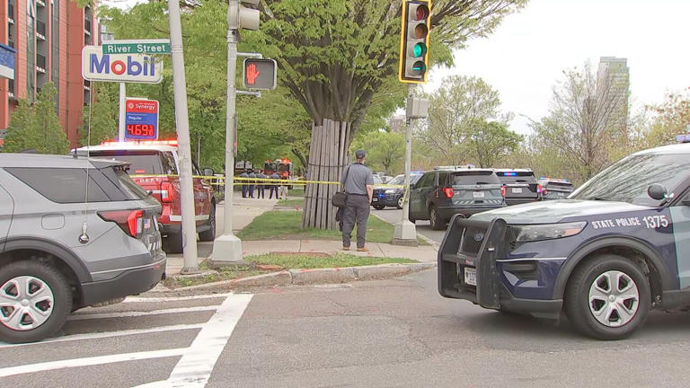 Daylight police shooting on Memorial Drive in Cambridge prompts massive ...