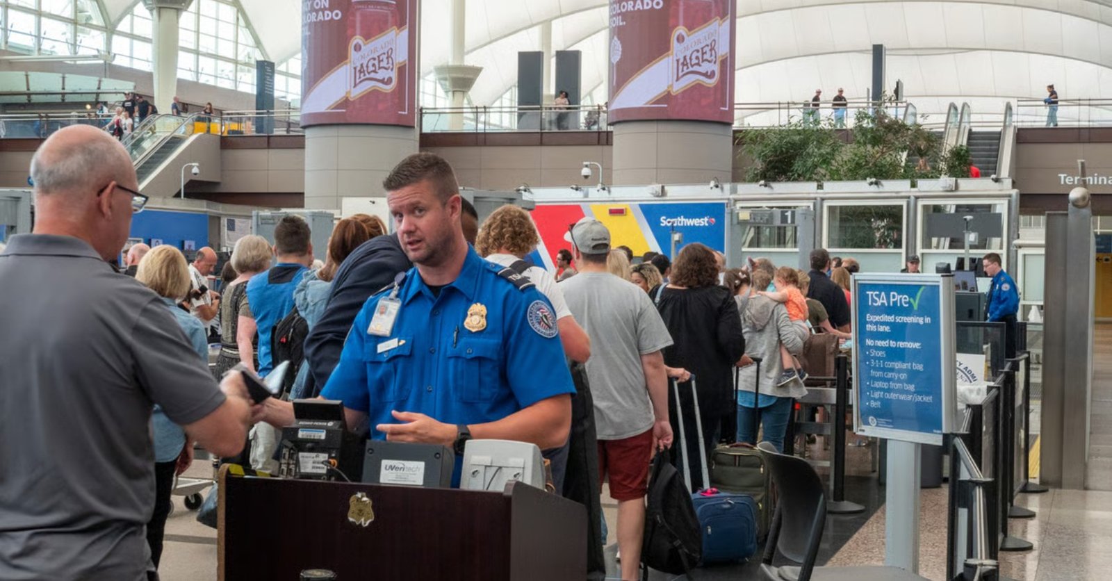TSA agents reveal their 8 top tips for smoother summer travel