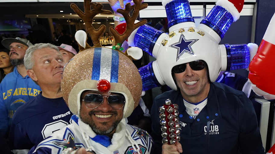 Tom Brady ruthlessly trolls Cowboys fans during 'Roast of Kevin Hart'