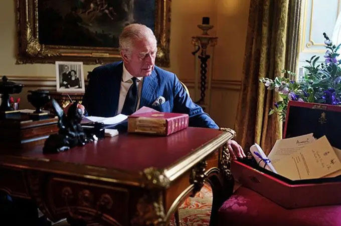 Sở thích 'khác người' của Vua Charles III khiến Hoàng hậu Camilla đau đầu
