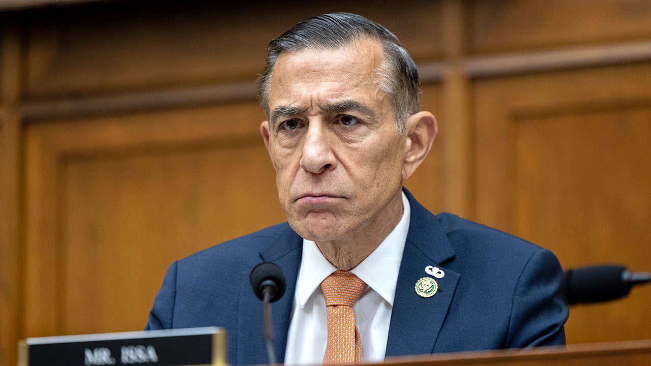 GOP lawmaker unveils historic move to 'expunge' both 'maliciously false ...