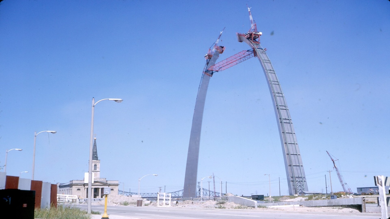 America’s tallest monument lives in its smallest national park and it’s ...