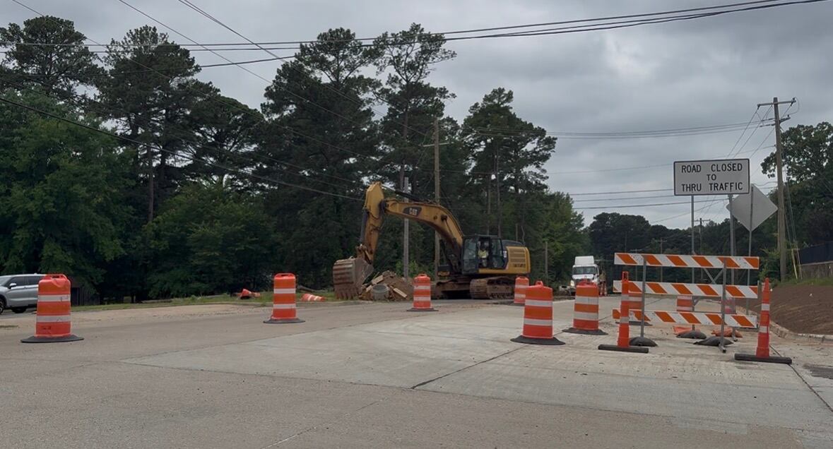 Longview’s Reel Road remains eastbound only after left lane opens