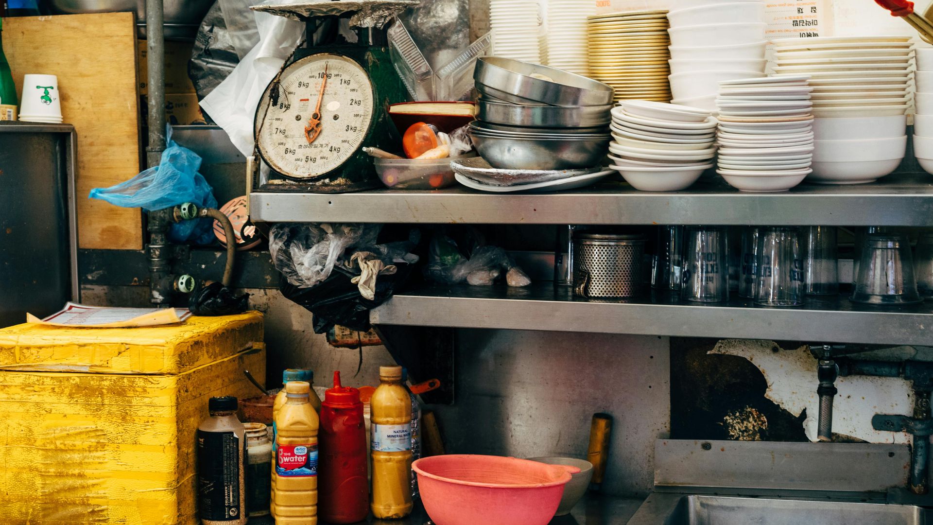 20 signs a restaurant is cutting corners