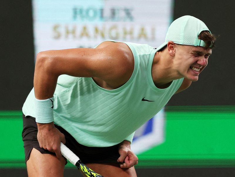 Holger Rune's return from torn Achilles suffers setback