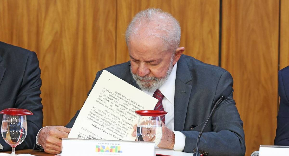 Lula veta lei que reconhece estágio como experiência