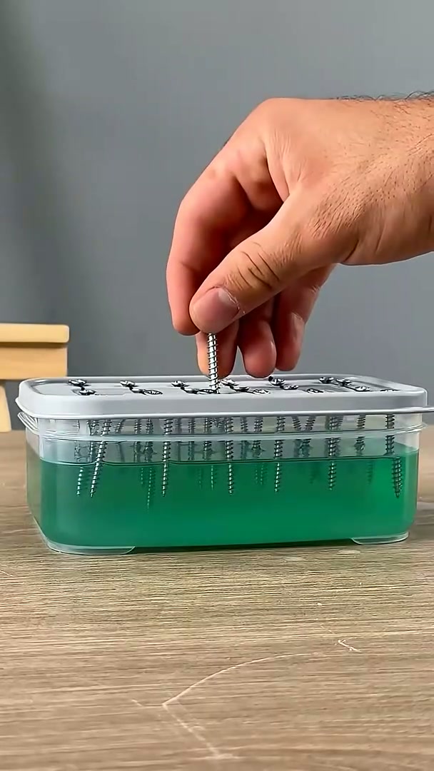 Turning liquid into wall plugs #easy #wall #plugs #trick
