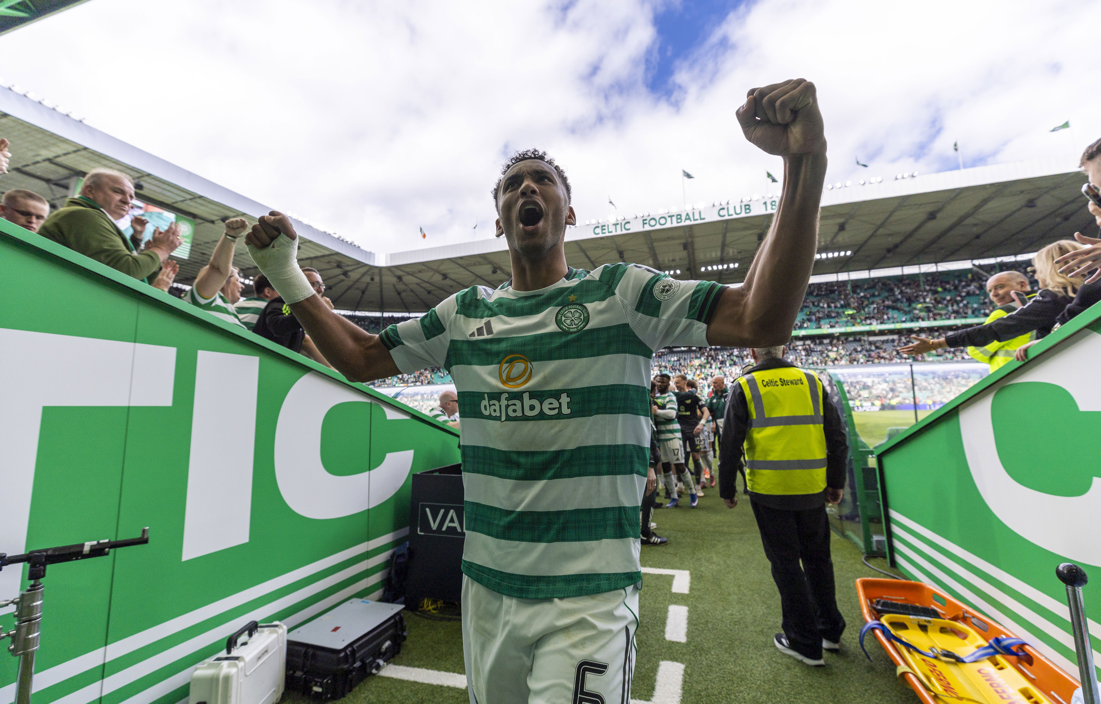 Inside Celtic-Rangers team talk as Parkhead duo take centre stage