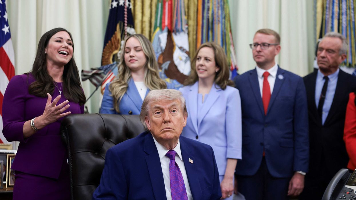 Internet criticizes Trump's 'loyal to me' comment during announcement on TV