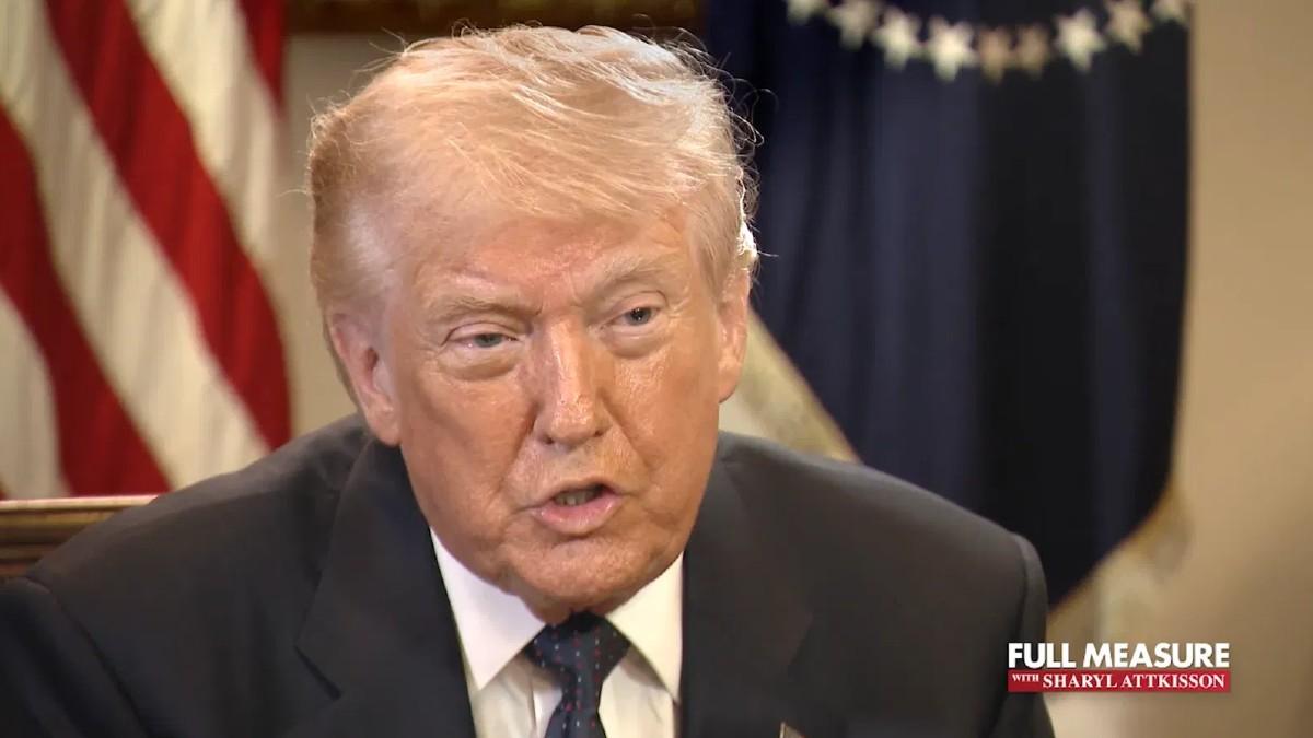 Donald Trump answers simple question about the NFL moving games to ...