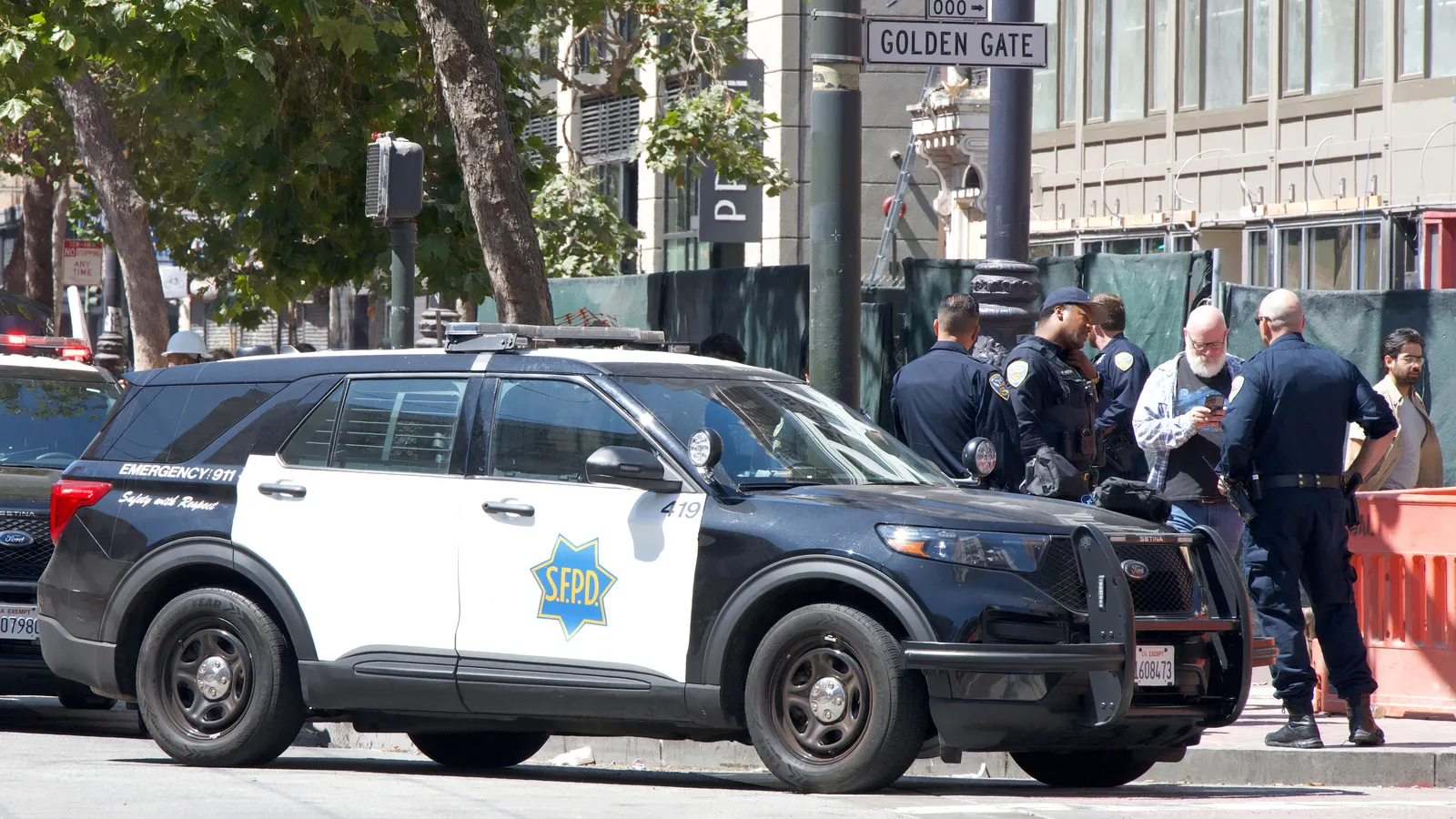 Who gets the ticket when a robotaxi runs a red light? California shifts ...