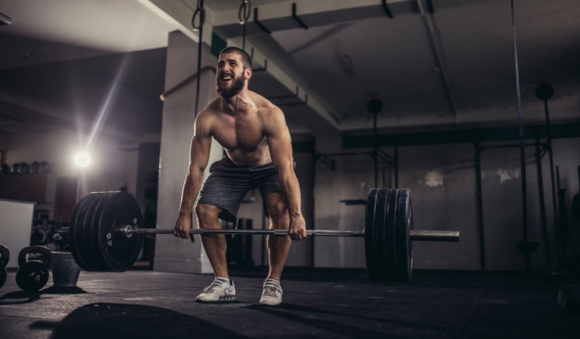 Construye unos brazos más fuertes con estas claves de entrenamiento
