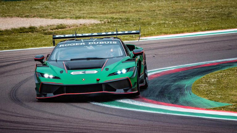 Lamborghini Temerario Super Trofeo: debutto a Imola per la nuova race ...