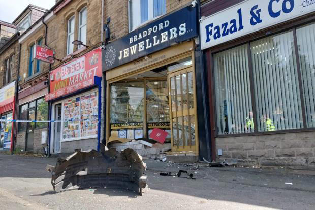 Shocking ram-raid at Bradford jewellery shop - Three suspects and one ...