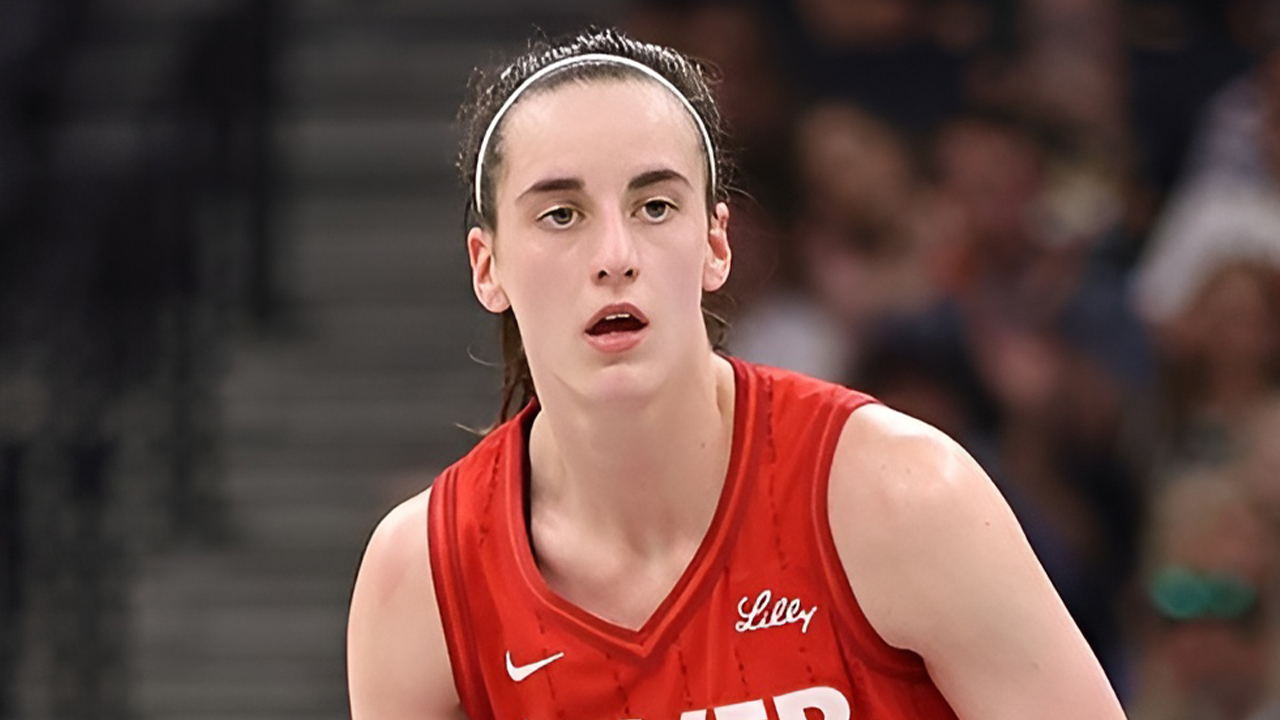 Fans accuse Caitlin Clark of 'dirty play' during Indiana Fever opener