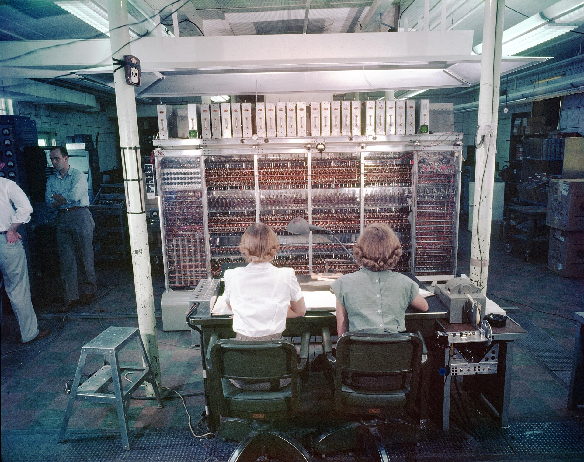 20 photos inside the original atom bomb facility, Los Alamos