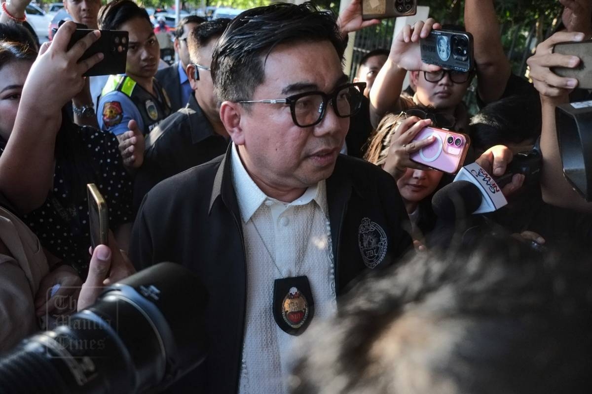 NBI agents cited in contempt by the Senate for trying to arrest Dela ...
