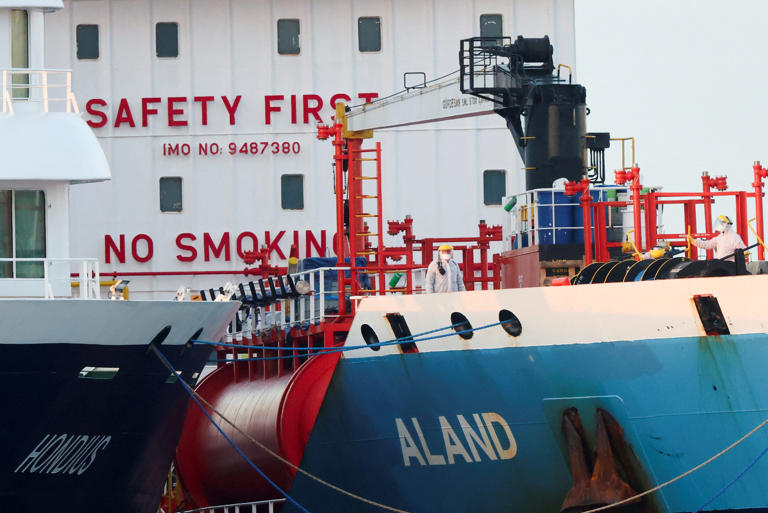 AZ resident on hantavirus-stricken ship quarantined in Nebraska