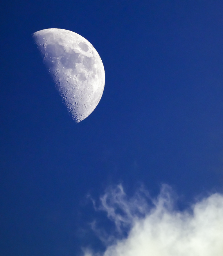 17 things commonly mistaken for UFOs