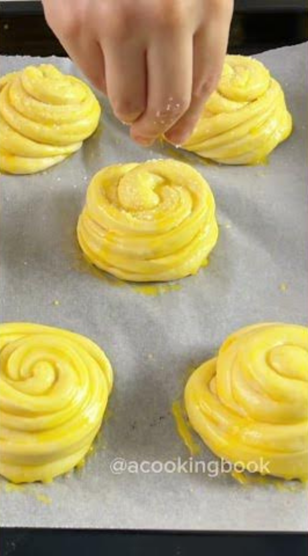 Top butter bread roll recipes that feel bakery made