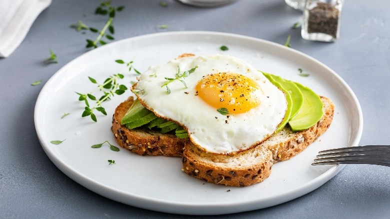 12 breakfast foods that are way better in the air fryer