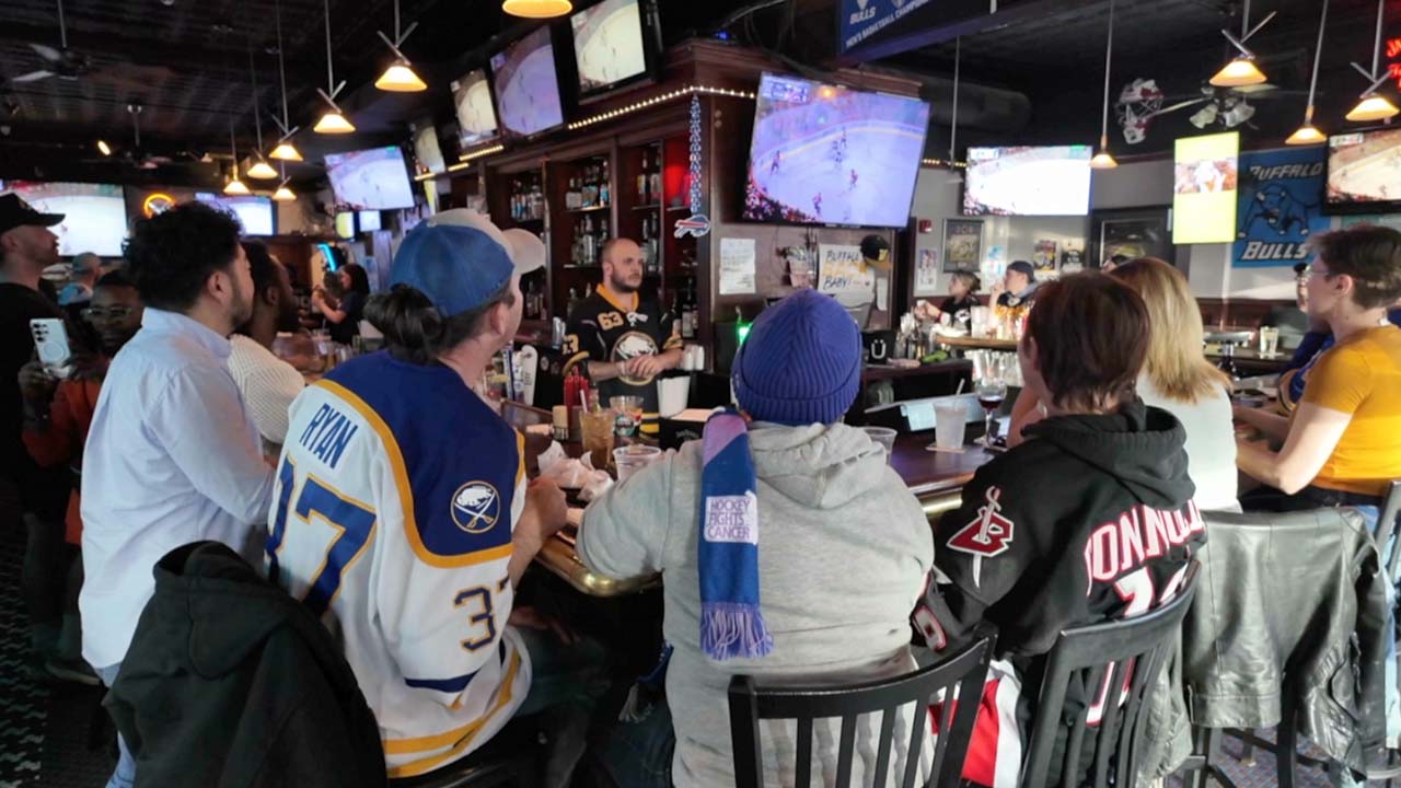 Buffalo Sabres fans pack watch party at Elmwood Avenue bar despite ...
