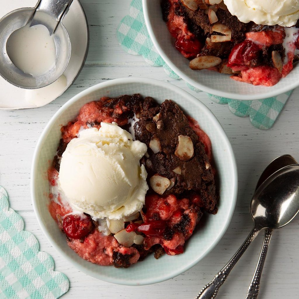 43 a la mode desserts made better by a scoop of ice cream