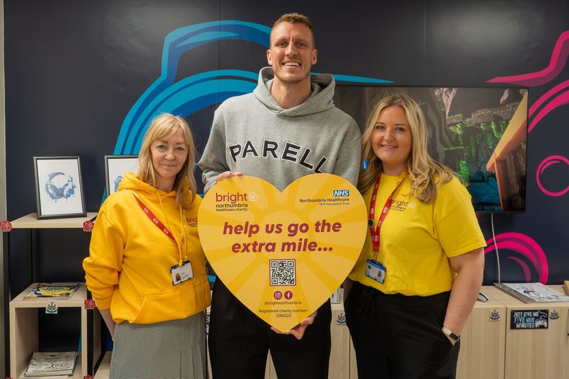 Dan Burn visits Blyth Community Hospital after donation funds new ...