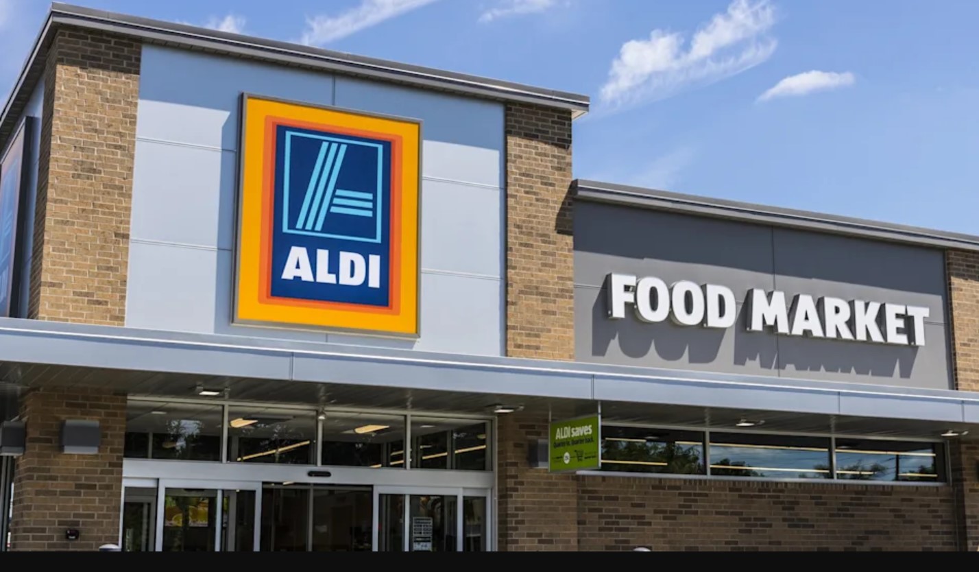 I brought the same grocery list to Walmart & Aldi – here’s who was the ...