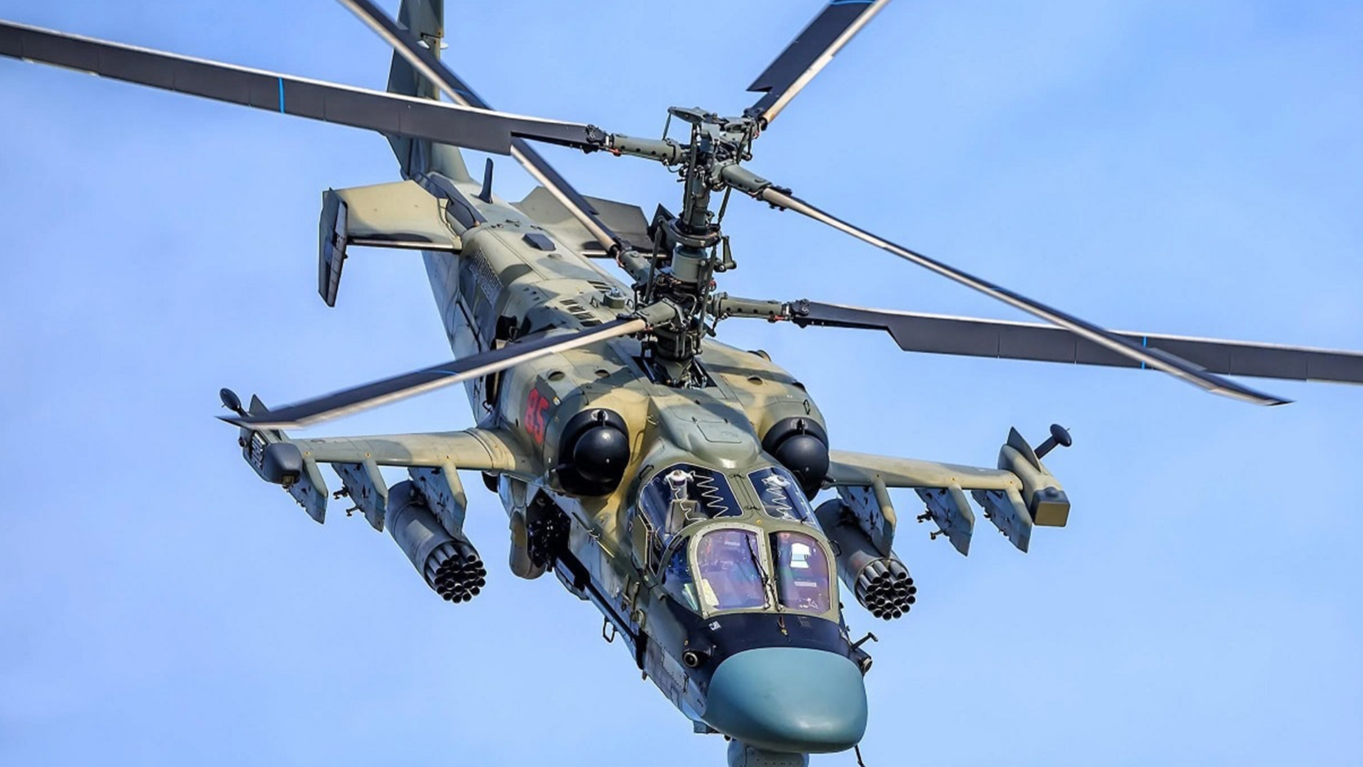 Why Ka-52 Alligator has no tail rotor