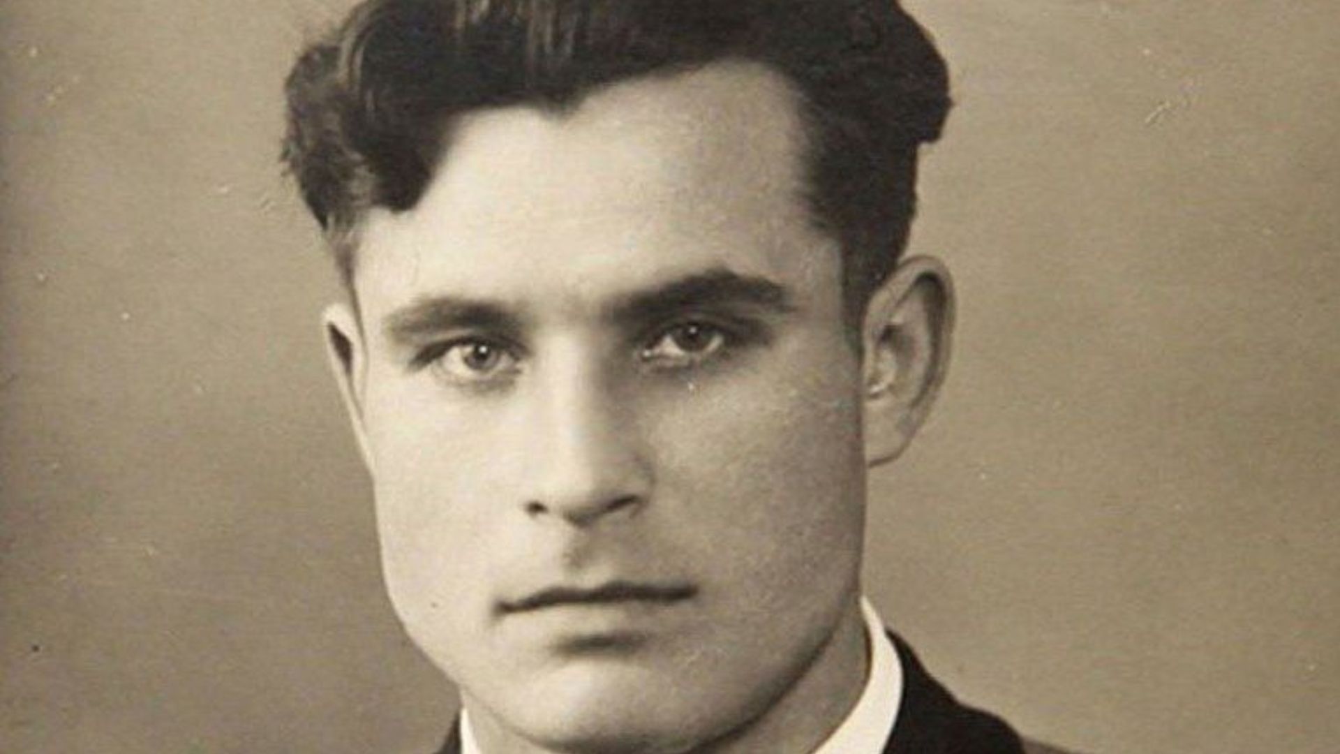 20 times people disobeyed direct orders and changed history