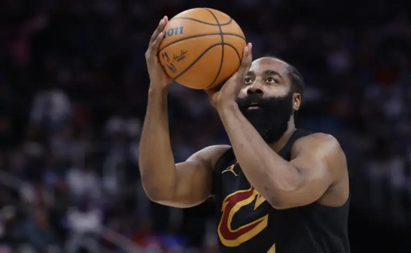 James Hardens girlfriend Paige Speights hypes clutch performance for ...