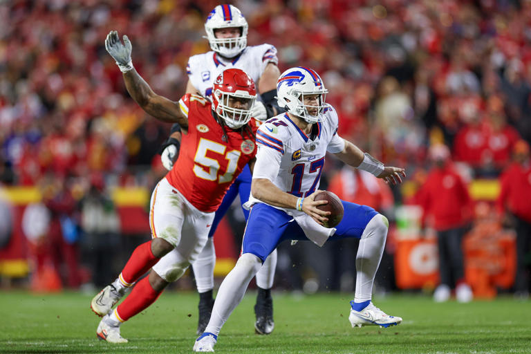 Bills sign pass rusher who won 2 Super Bowls with their chief rival