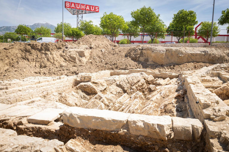 Archeologists Find Ancient Roman Estate Near Shopping Mall in Croatia