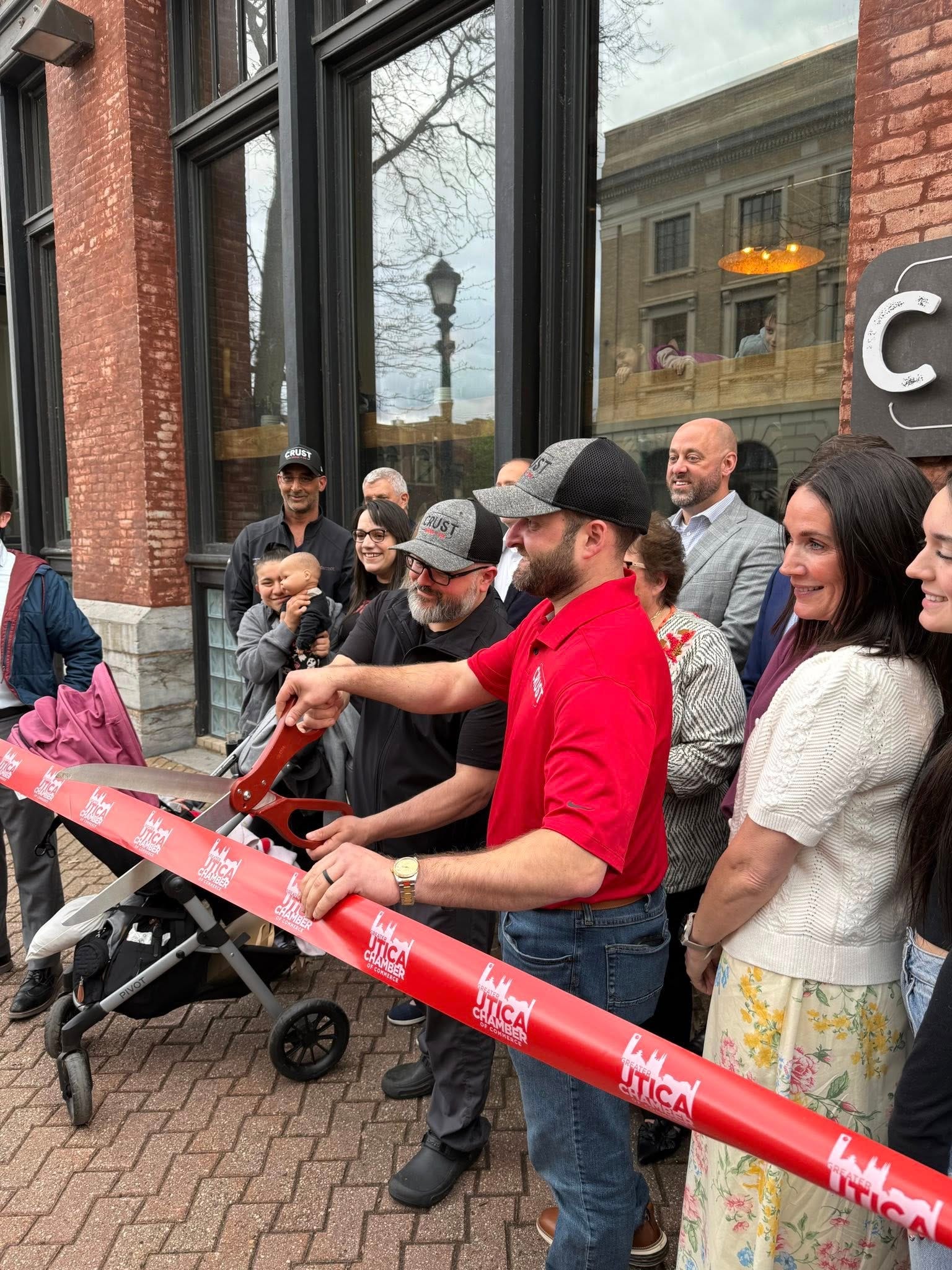 Crust Kitchen & Bar opens new location in Utica