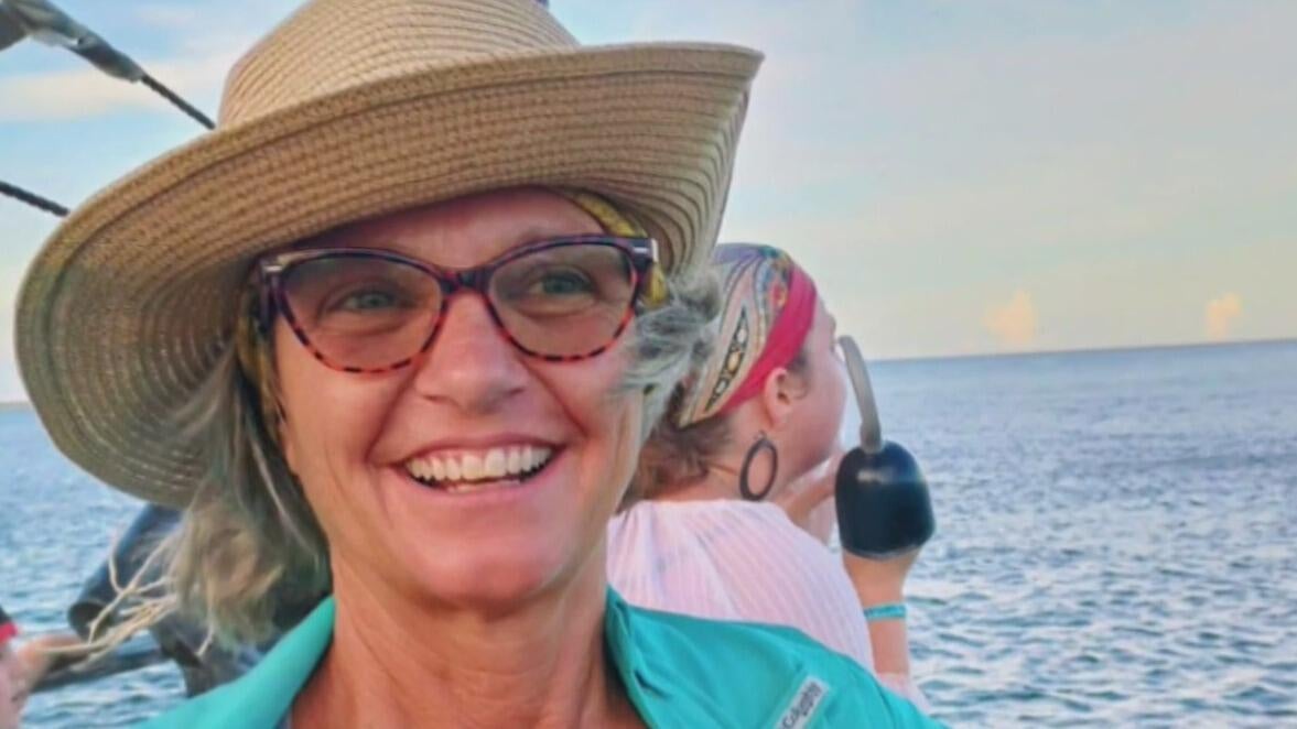 Coast Guard seizes sailboat in Lynette Hooker investigation