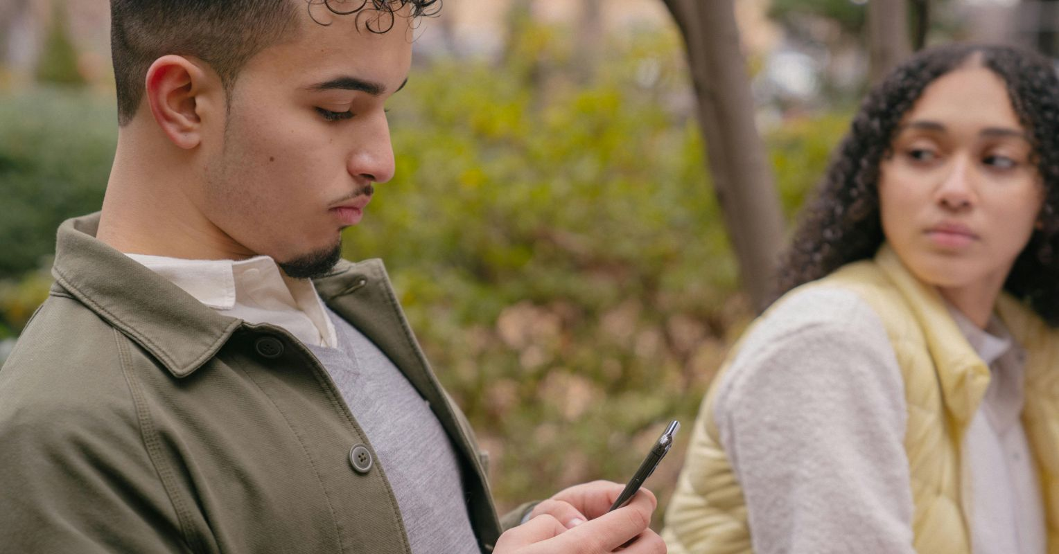 8 things people think when they get jealous