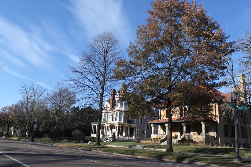 America’s longest row of Victorian homes is actually in Minnesota and ...