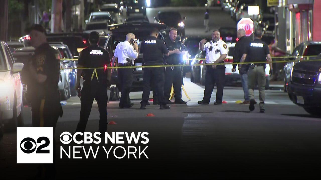 2 dead, 4 hurt in Paterson, NJ shooting