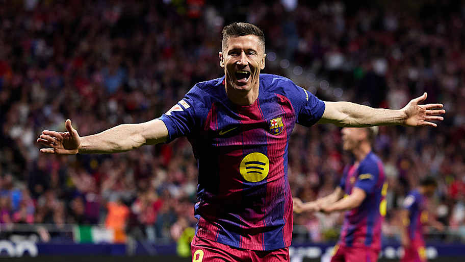 Robert Lewandowski drops huge MLS hint, reveals stance on retirement