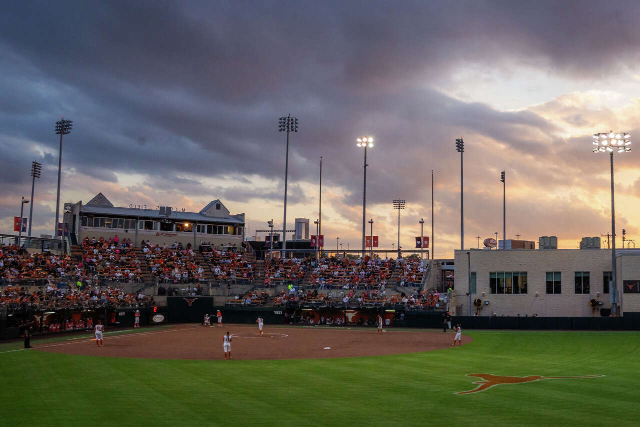 Texas softball opponents: What to know about Wagner, Baylor, Wisconsin ...