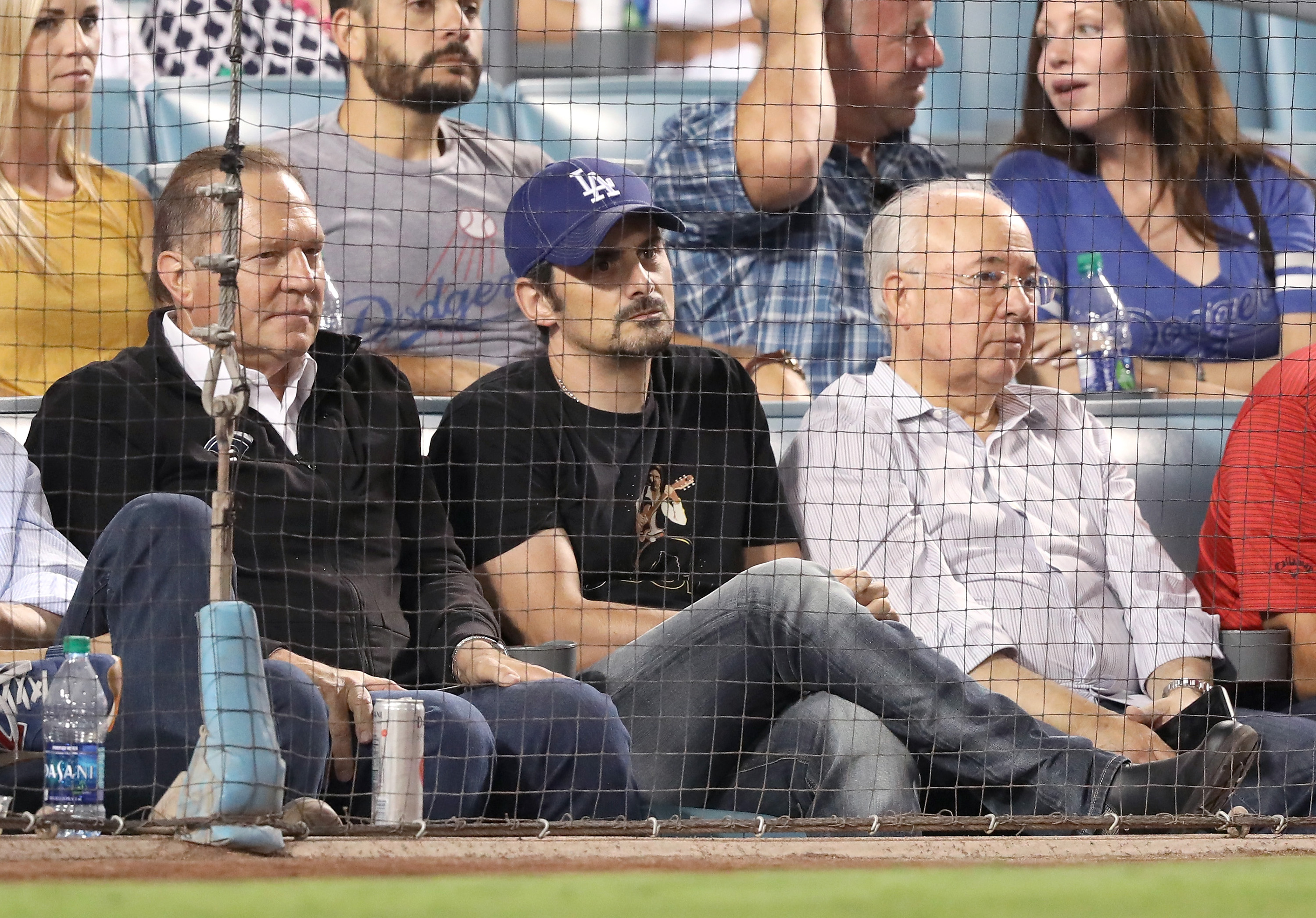 Country singer Brad Paisley interested in bringing MLB to Nashville