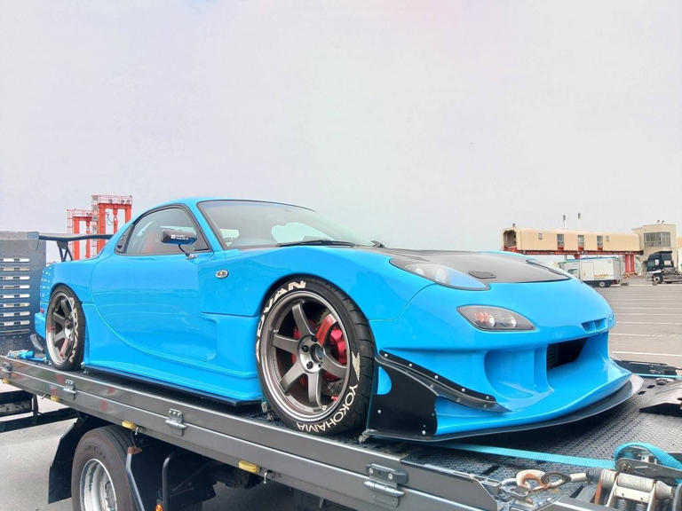 Modified 1999 Mazda RX-7 Type RB S package listed for sale in Japan